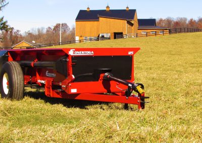 Tow-Behind Manure Spreader | 125 cu. ft. Heaped Capacity